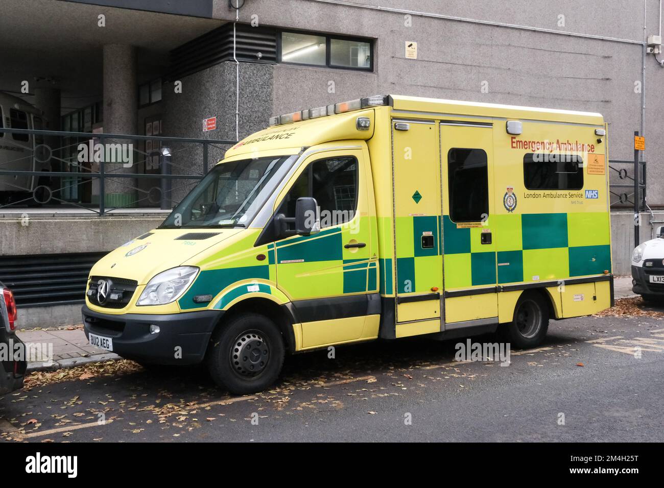 Waterloo Ambulance Station, London, UK. 21st Dec 2022. Ambulance ...