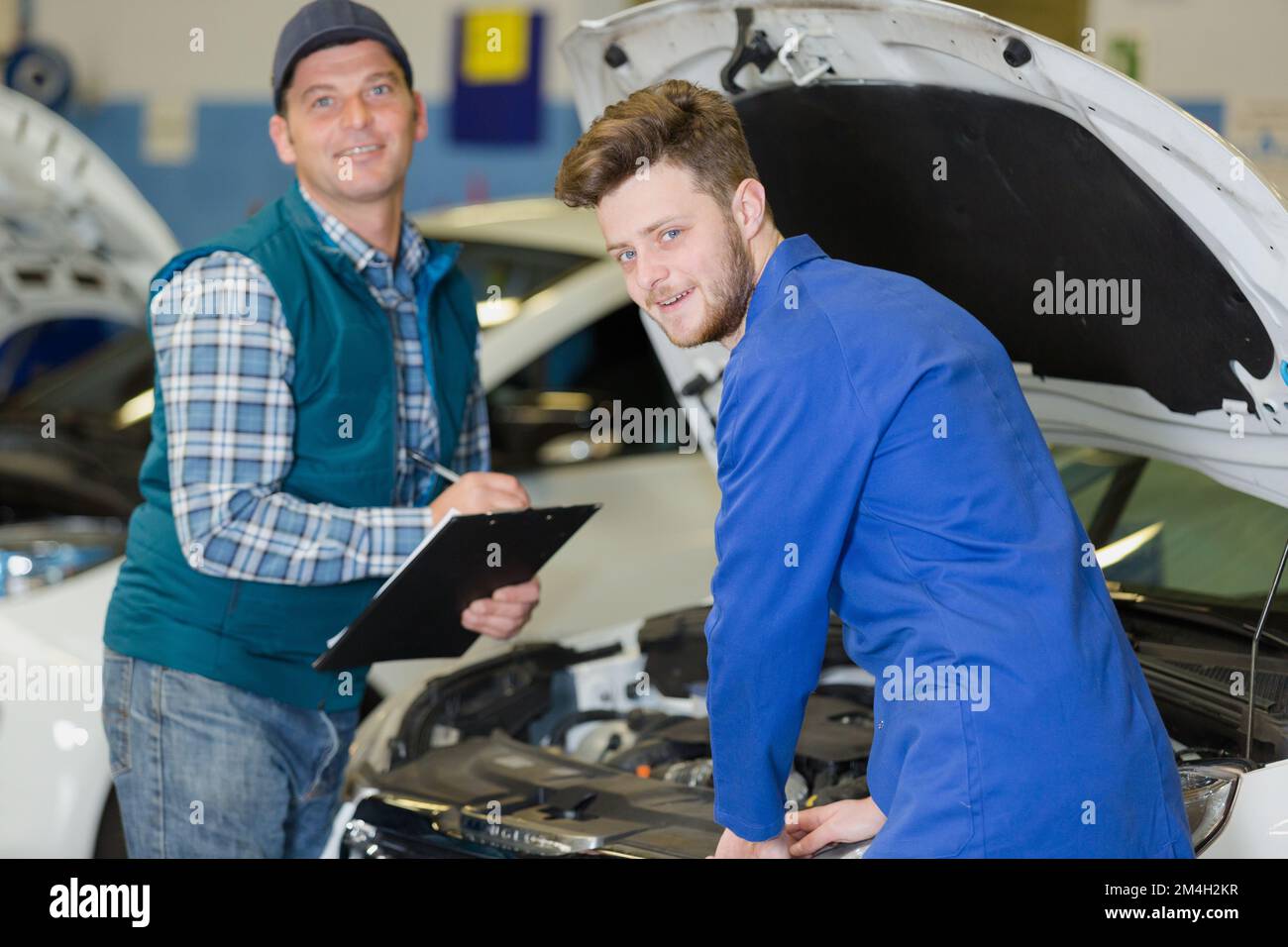 Supervisor engine hi-res stock photography and images - Alamy