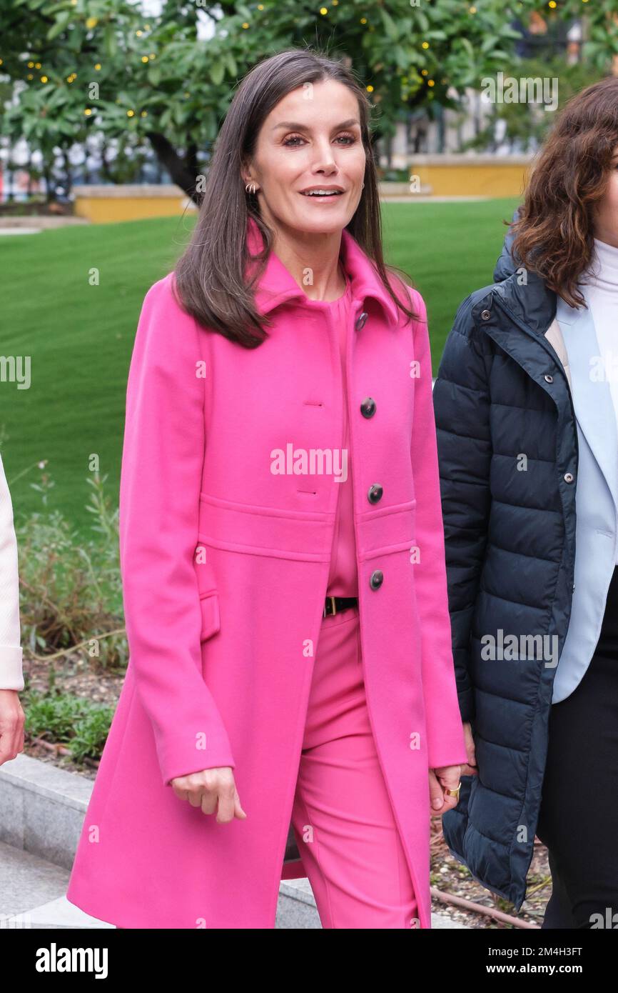 Madrid, Spain. 21st Dec, 2022. Queen Letizia of Spain visits the Niño ...