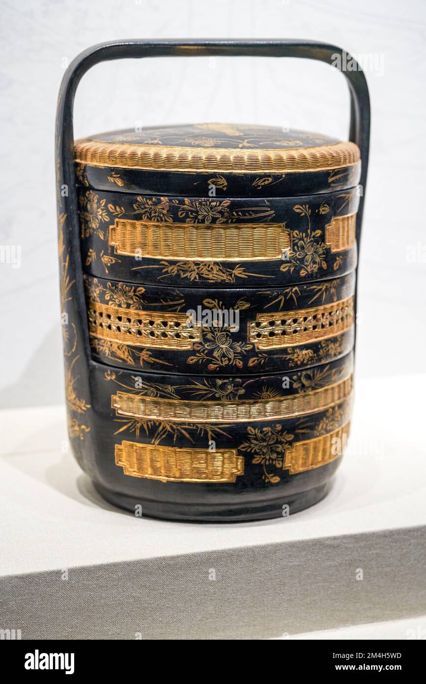 Antique wooden box chinese hi-res stock photography and images - Alamy