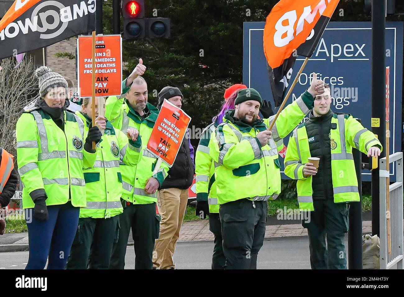 Plymouth, Devon, UK. 21st December 2022. GMB Union NHS Ambulance ...