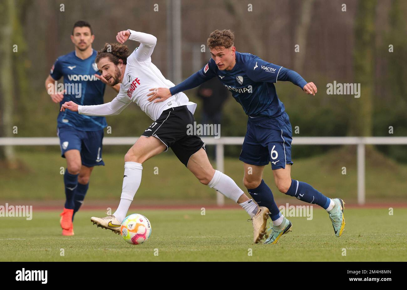 Bochum, Deutschland. 21st Dec, 2022. firo : 21.12.2022, Football ...