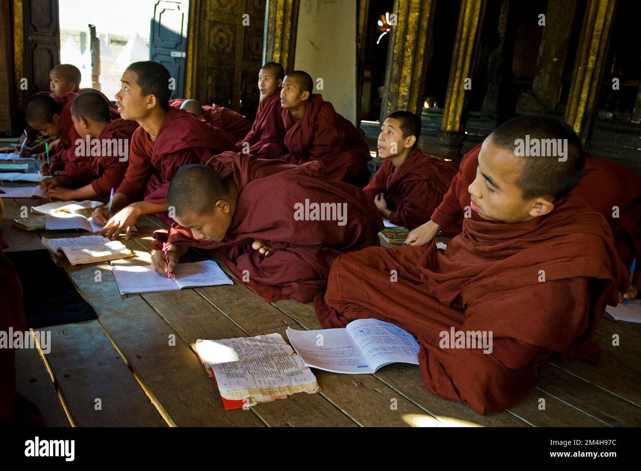 Myanmar, Heho Monastery, daily life Stock Photo - Alamy