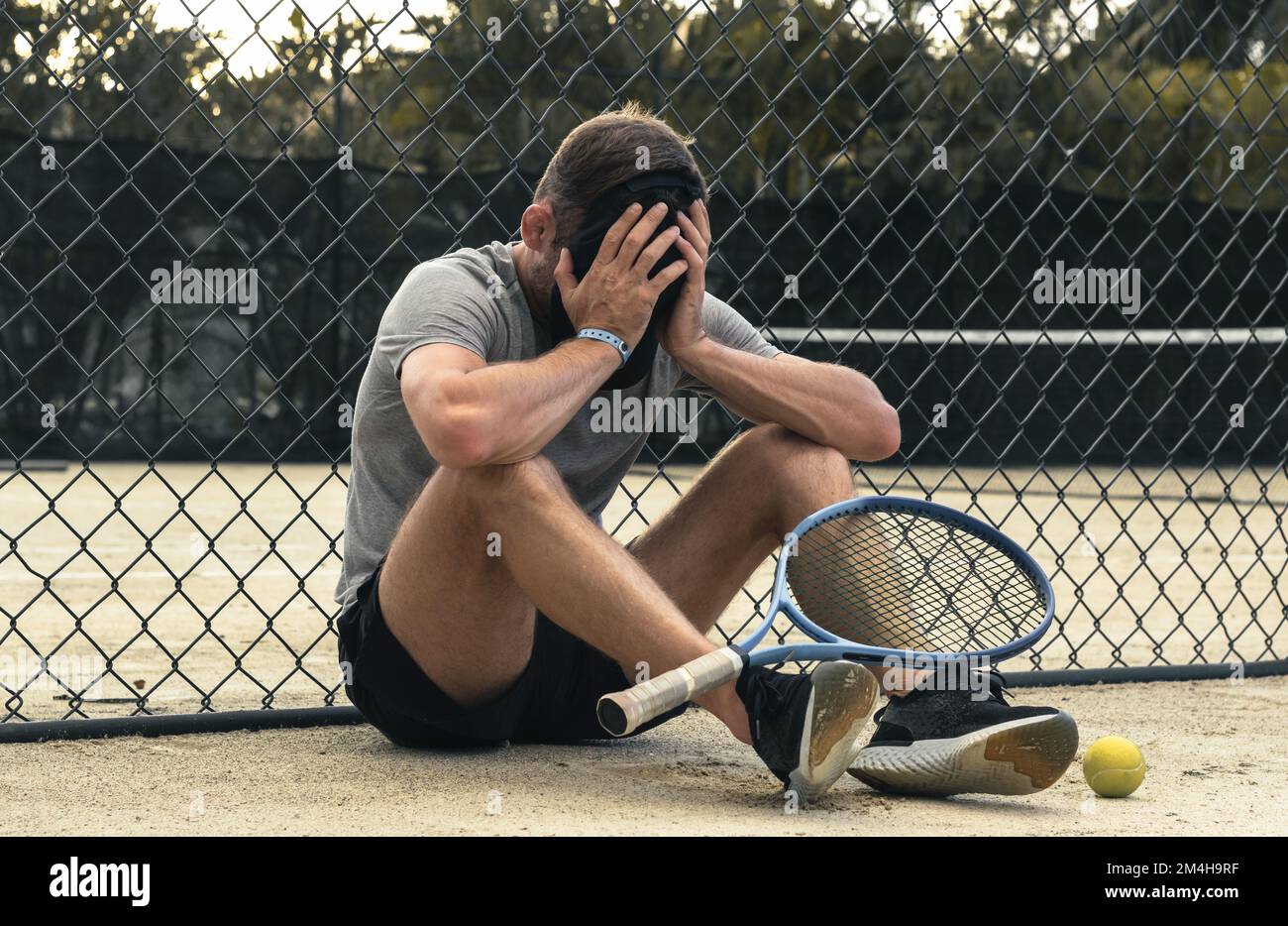 Lost sad sadness hi-res stock photography and images - Alamy