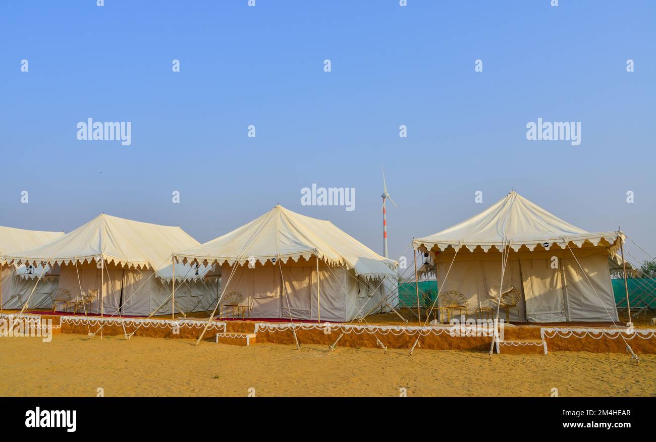 Beautiful tent camp in the Thar Desert in Rajasthan, India Stock Photo ...