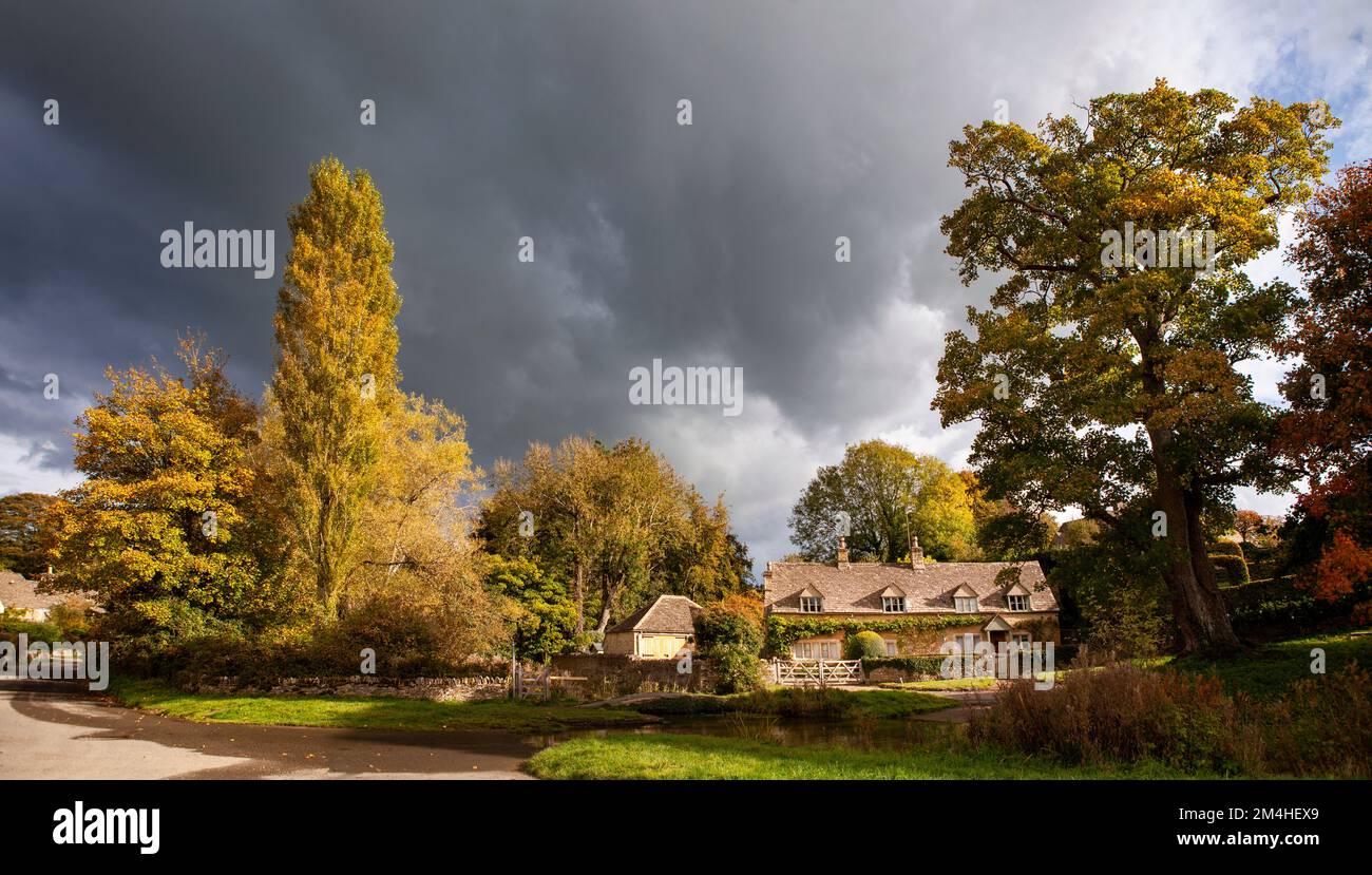 Lower and upper slaughter hi-res stock photography and images - Alamy