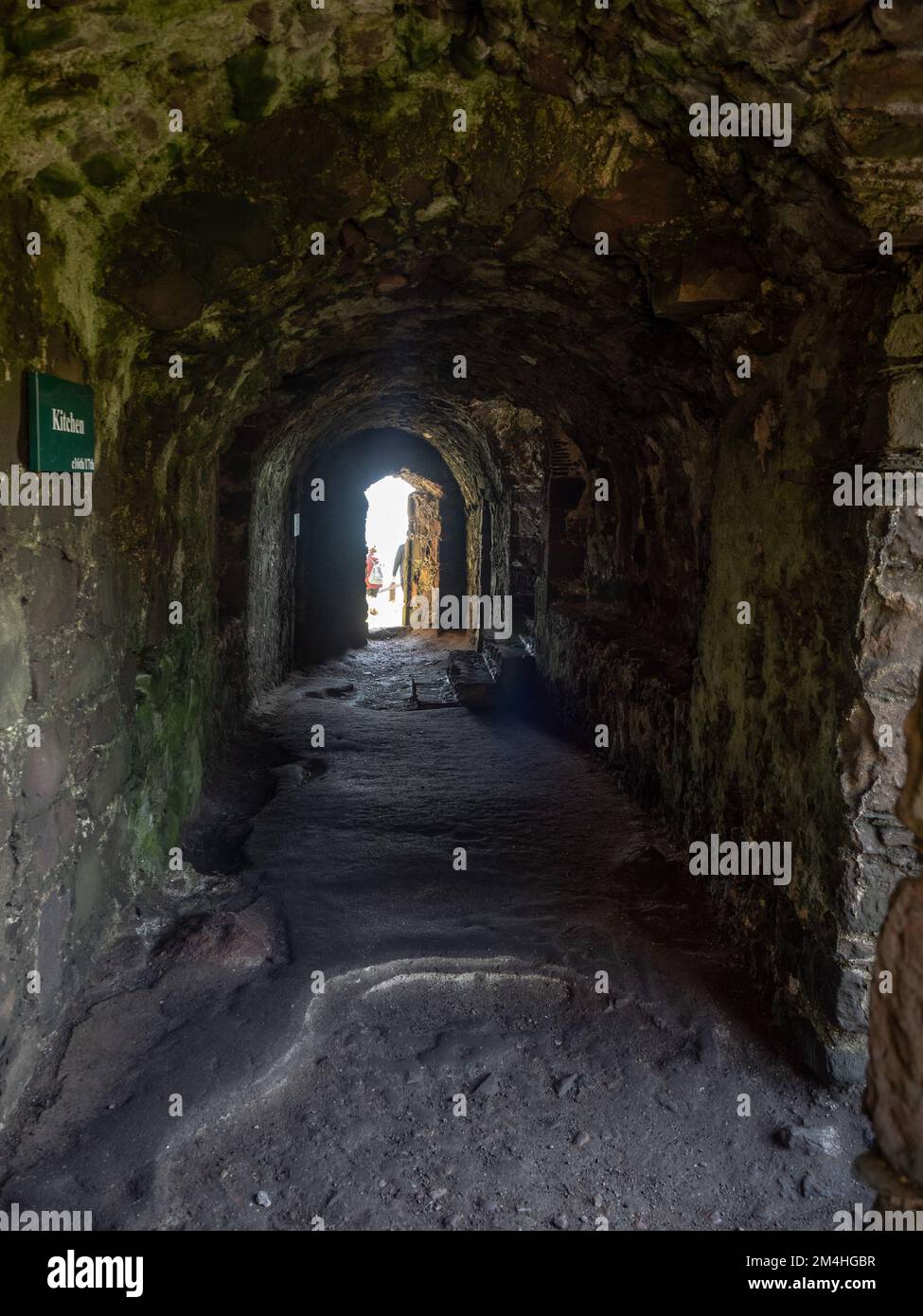 Dunnottar castle, scotland interior hi-res stock photography and images ...