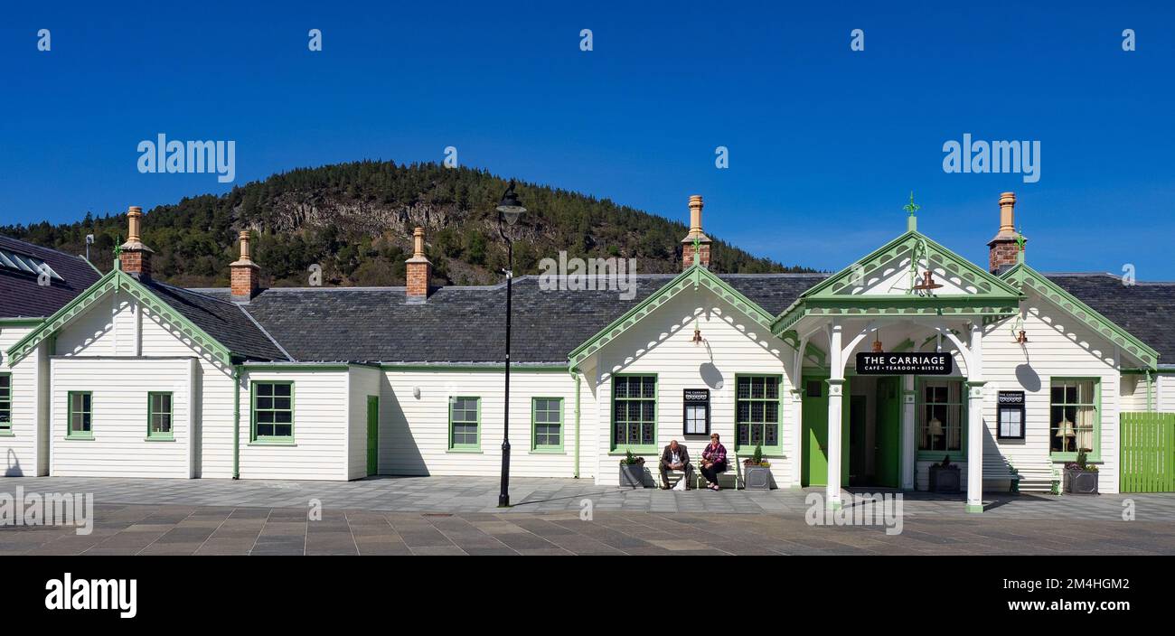 Ballater station hi-res stock photography and images - Alamy