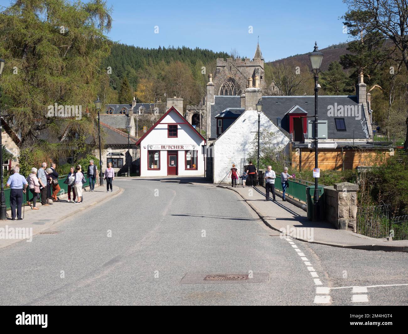 Ballater street hi-res stock photography and images - Alamy