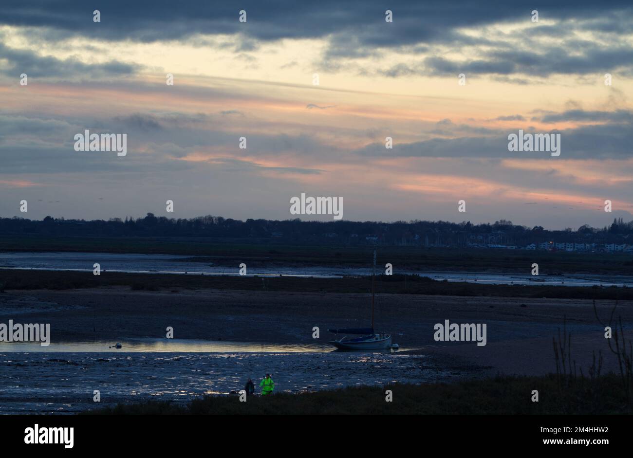 Winter solstice sunset 2022 hi-res stock photography and images - Alamy