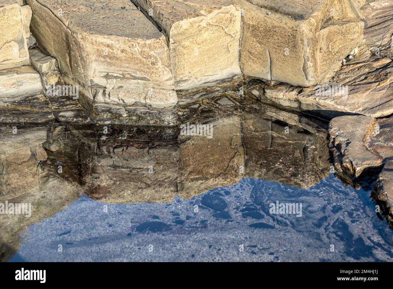 Kimmeridge Ledge, dolomite ledge, Kimmeridge Bay, Kimmeridge, Isle of ...