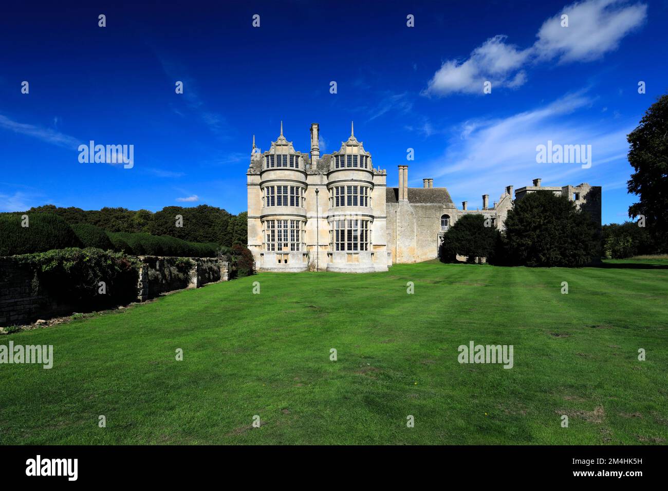 17th century mansion mansions facade architecture hi-res stock ...