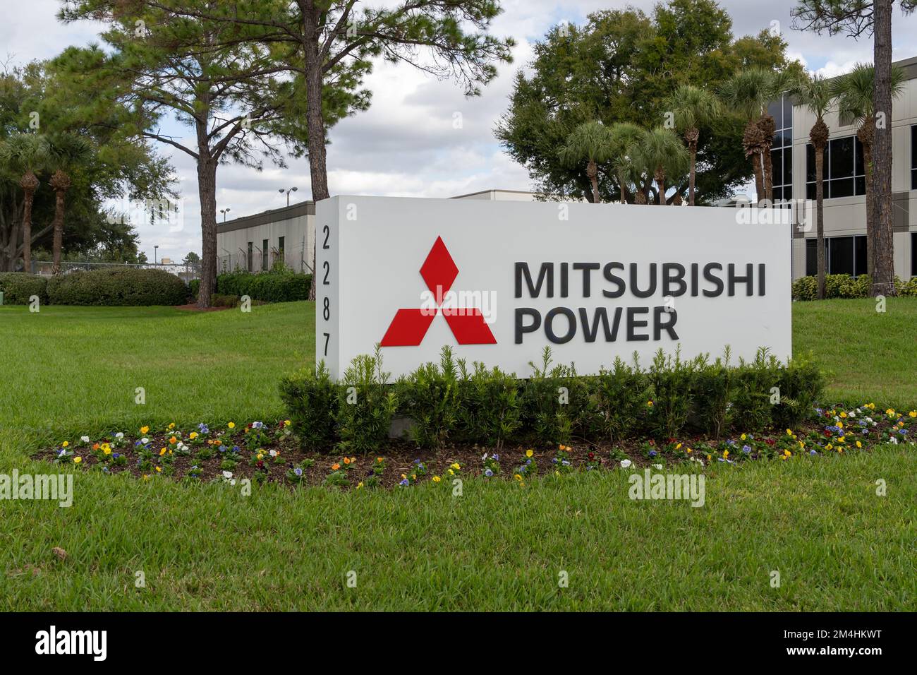 Mitsubishi heavy industries office hi-res stock photography and images ...