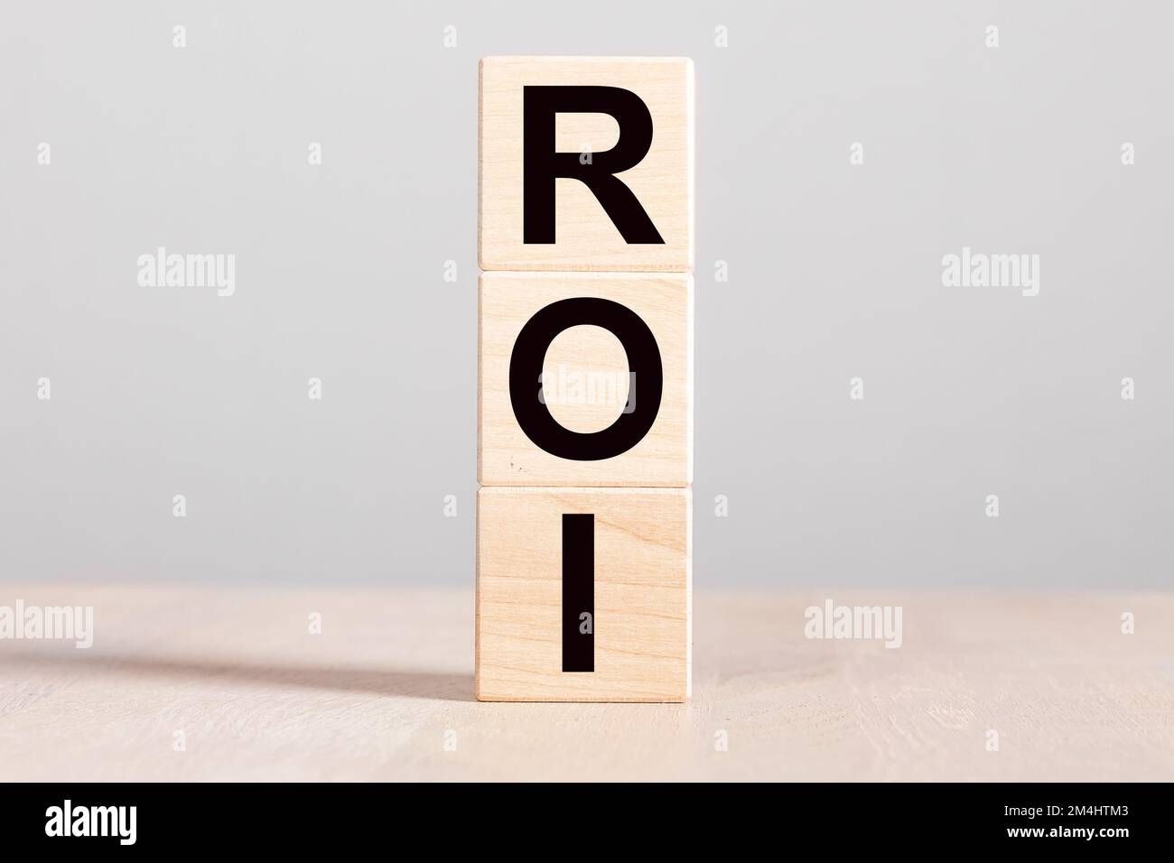 ROI acronym. Return of investment concept. High quality photo Stock ...