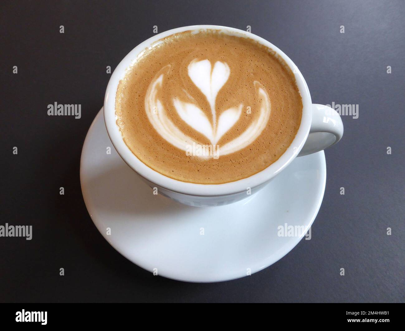 Milchschaum hi-res stock photography and images - Alamy