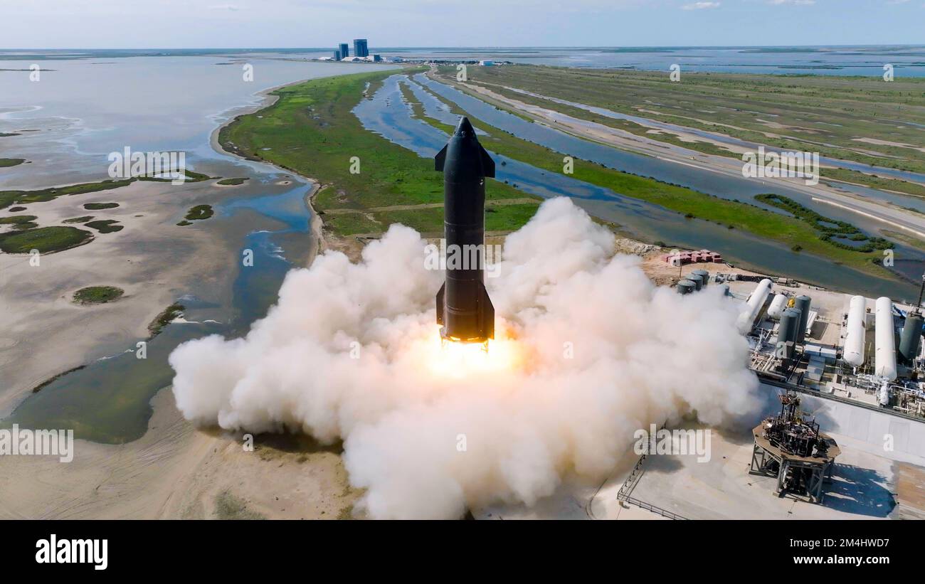 TEXAS, USA - 15 December 2022 - US commerical space company SpaceX ...