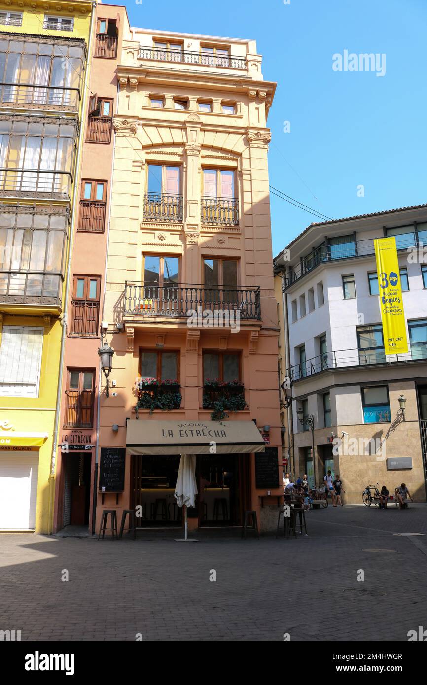 Estrecha hi-res stock photography and images - Alamy