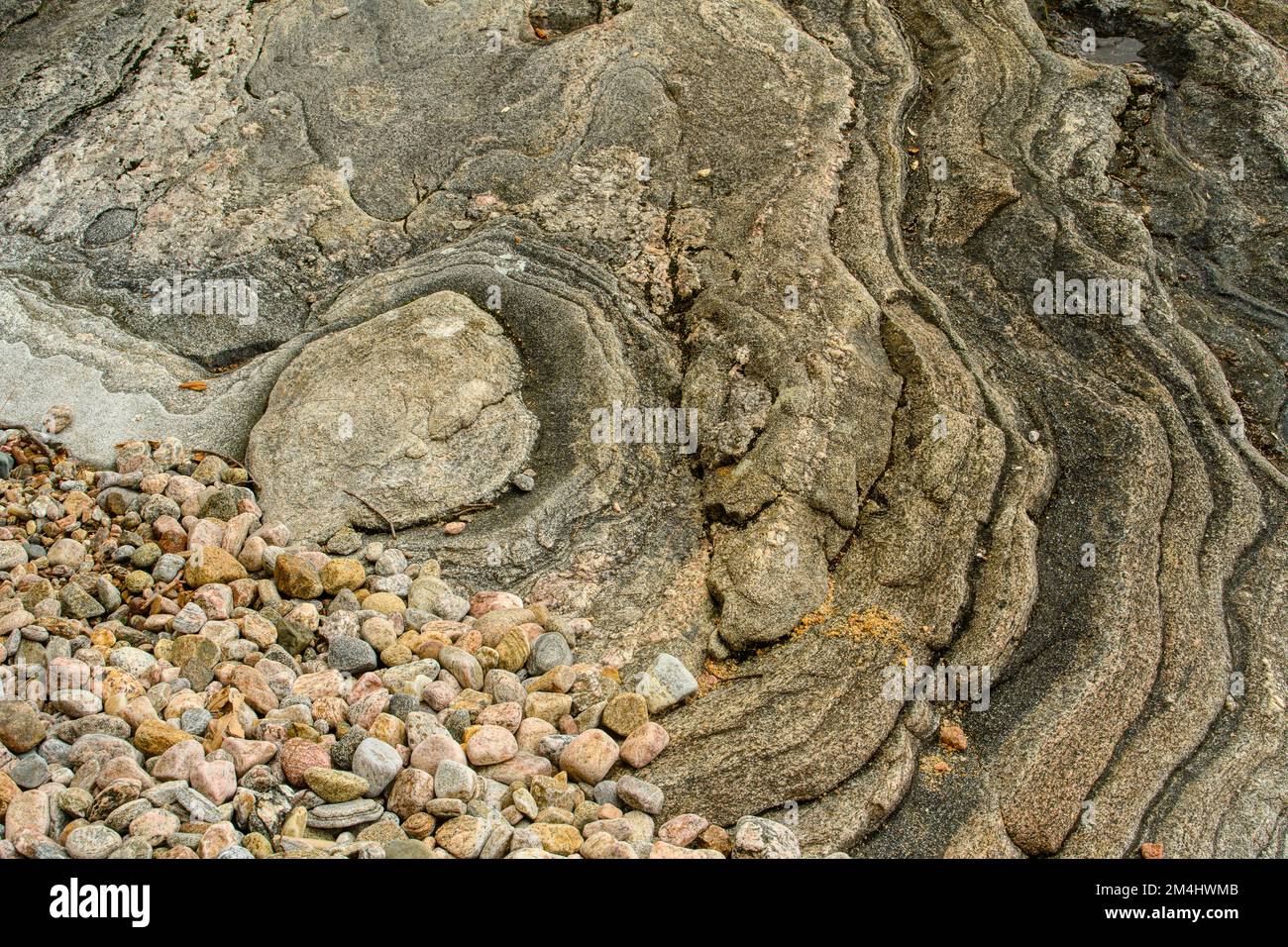 Shoreline granite rock, pebbles on Georgian Bay I, Parry Sound, Ontario ...