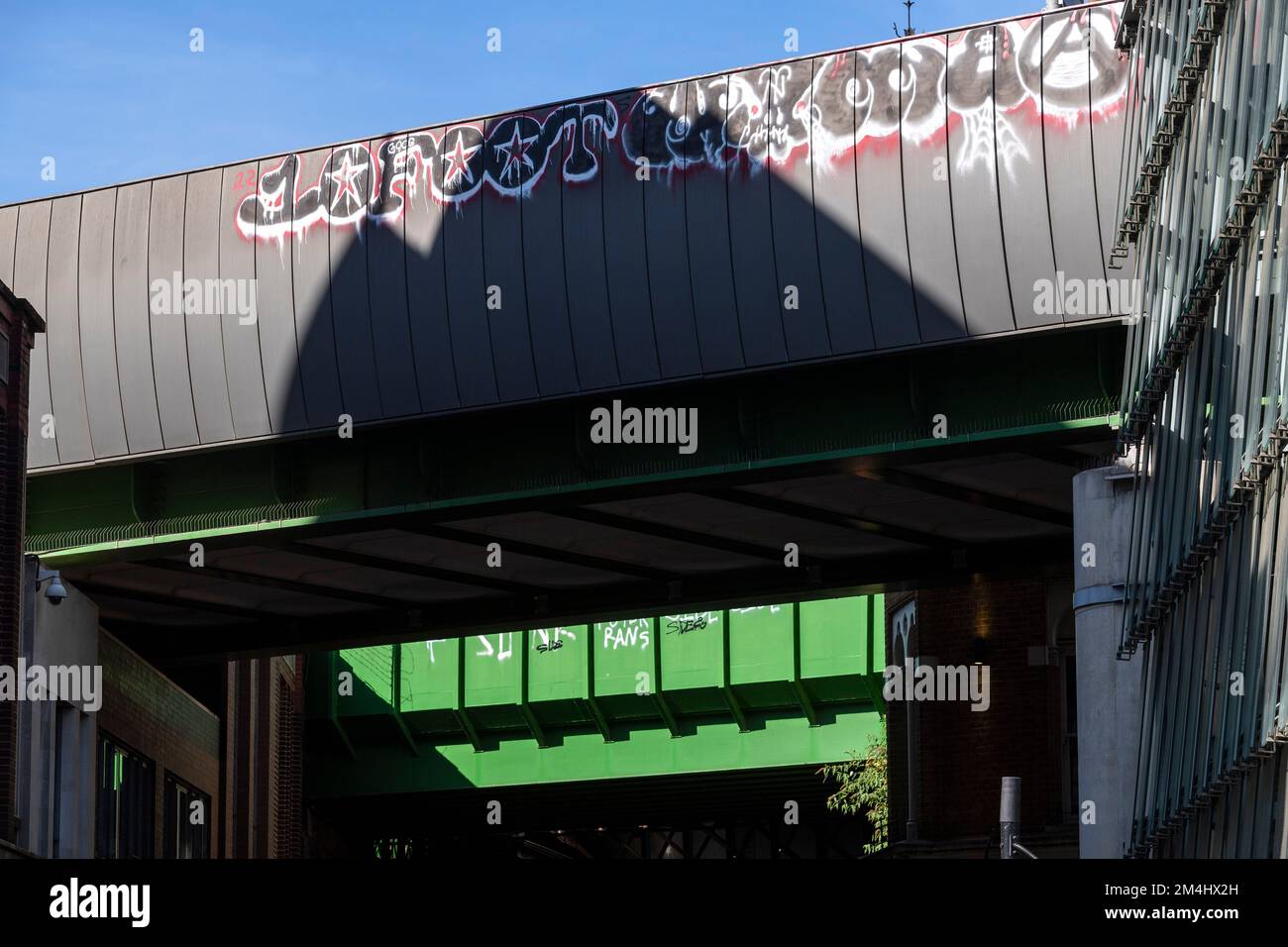Graffiti on railway bridges over, Bedale Street, by Borough market ...