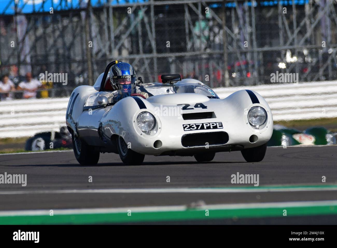 Roger Wills, Lotus 15, MRL Royal Automobile Club Woodcote Trophy ...