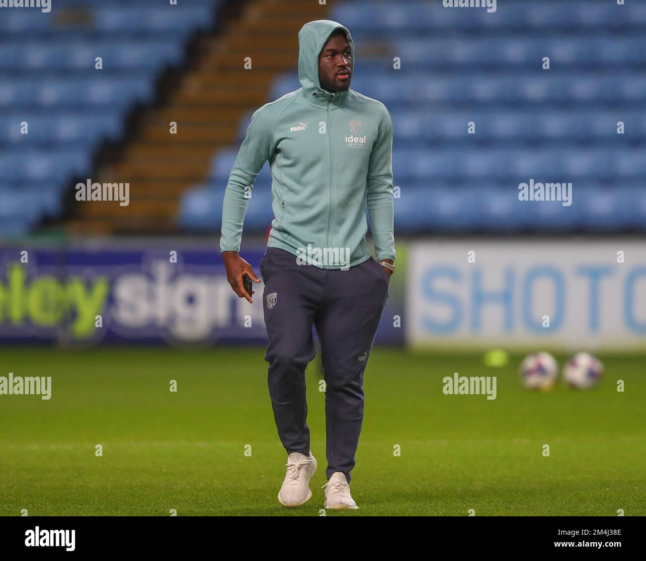 Daryl Dike #12 of West Bromwich Albion arrives ahead of the Sky Bet ...