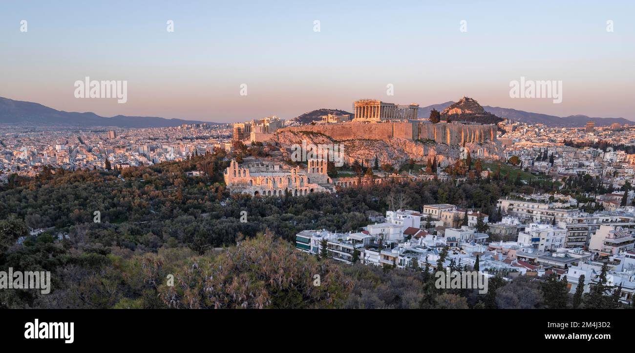 Parthenon Temple, ancient tourist landmark on the Acropolis of Athens, dusk, Athens, Greece ...