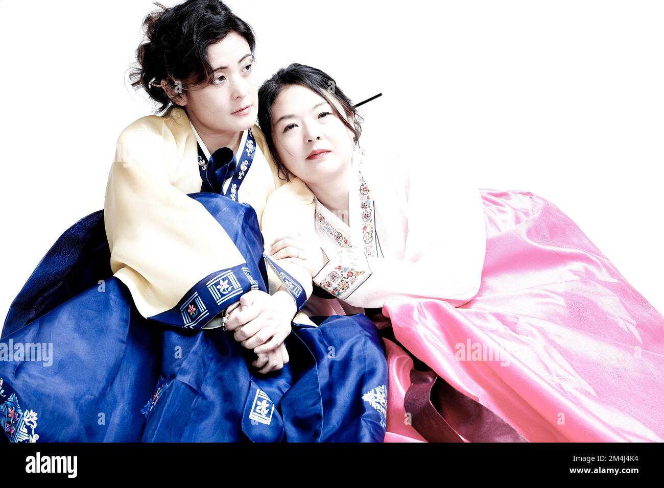 Seated korean woman hi-res stock photography and images - Alamy