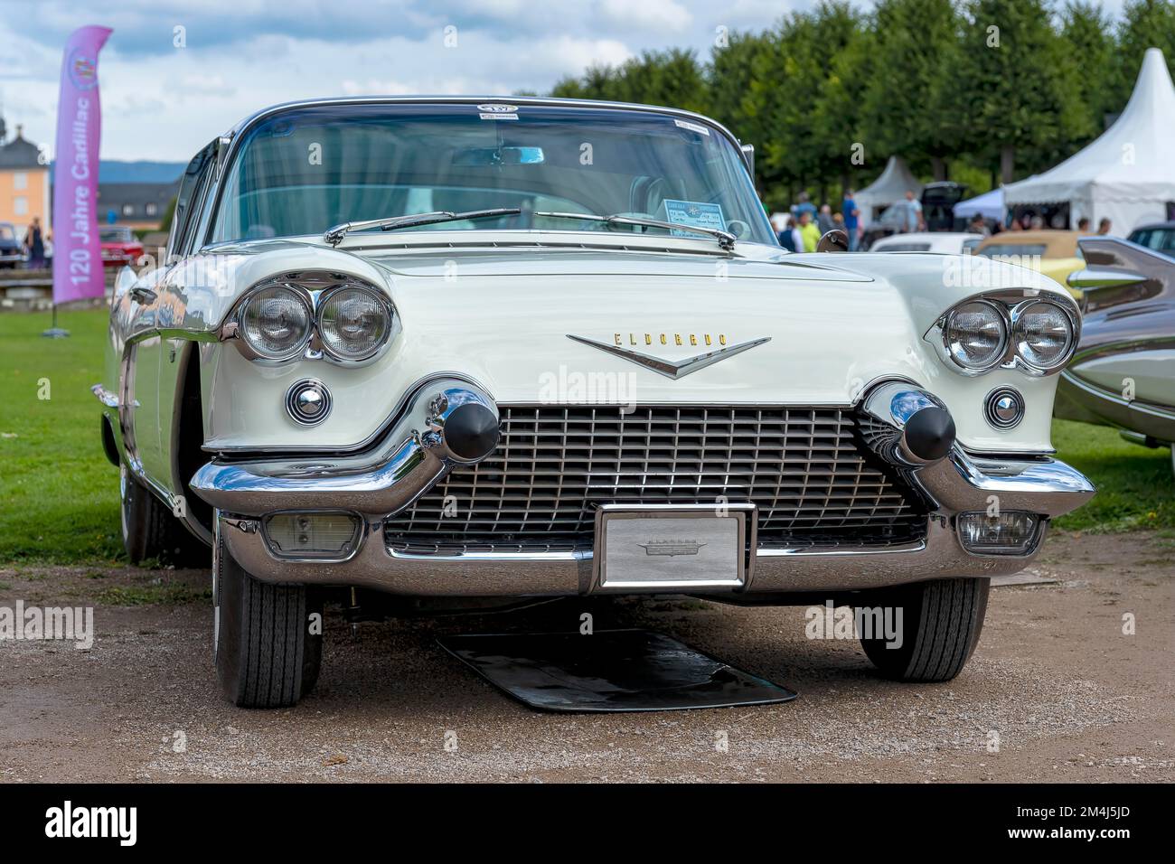 Classic car Cadillac Eldorado Brougham, USA 1958, V8 cylinder, 5. 981 ...