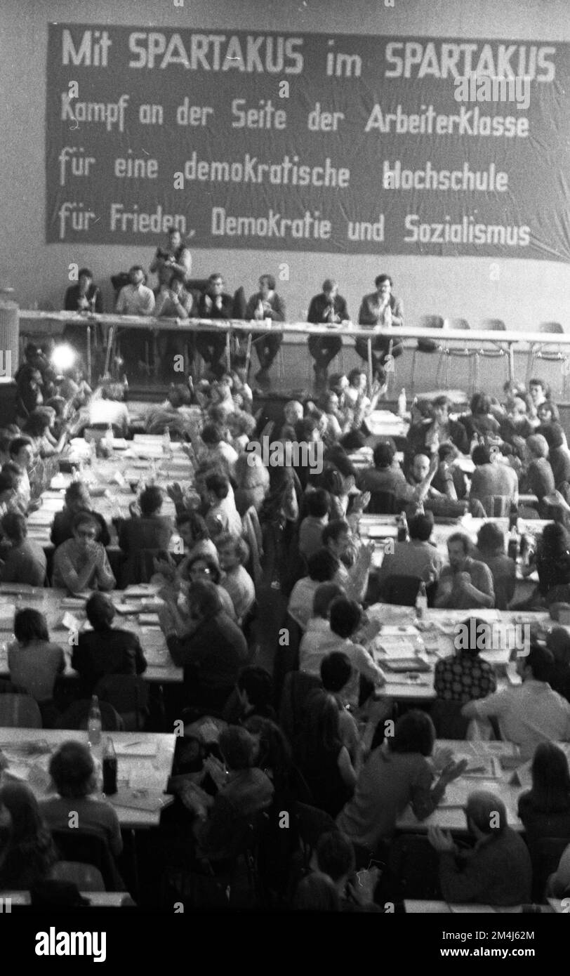 The student congress of the DKP-affiliated student federation MSB ...
