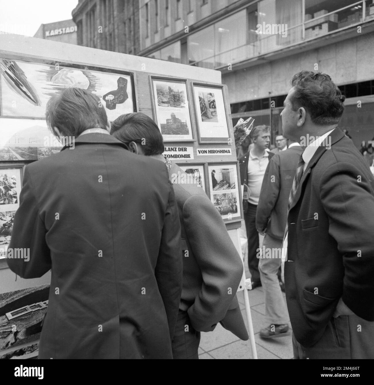 The anti-war day celebrated by trade unions and other democratic ...