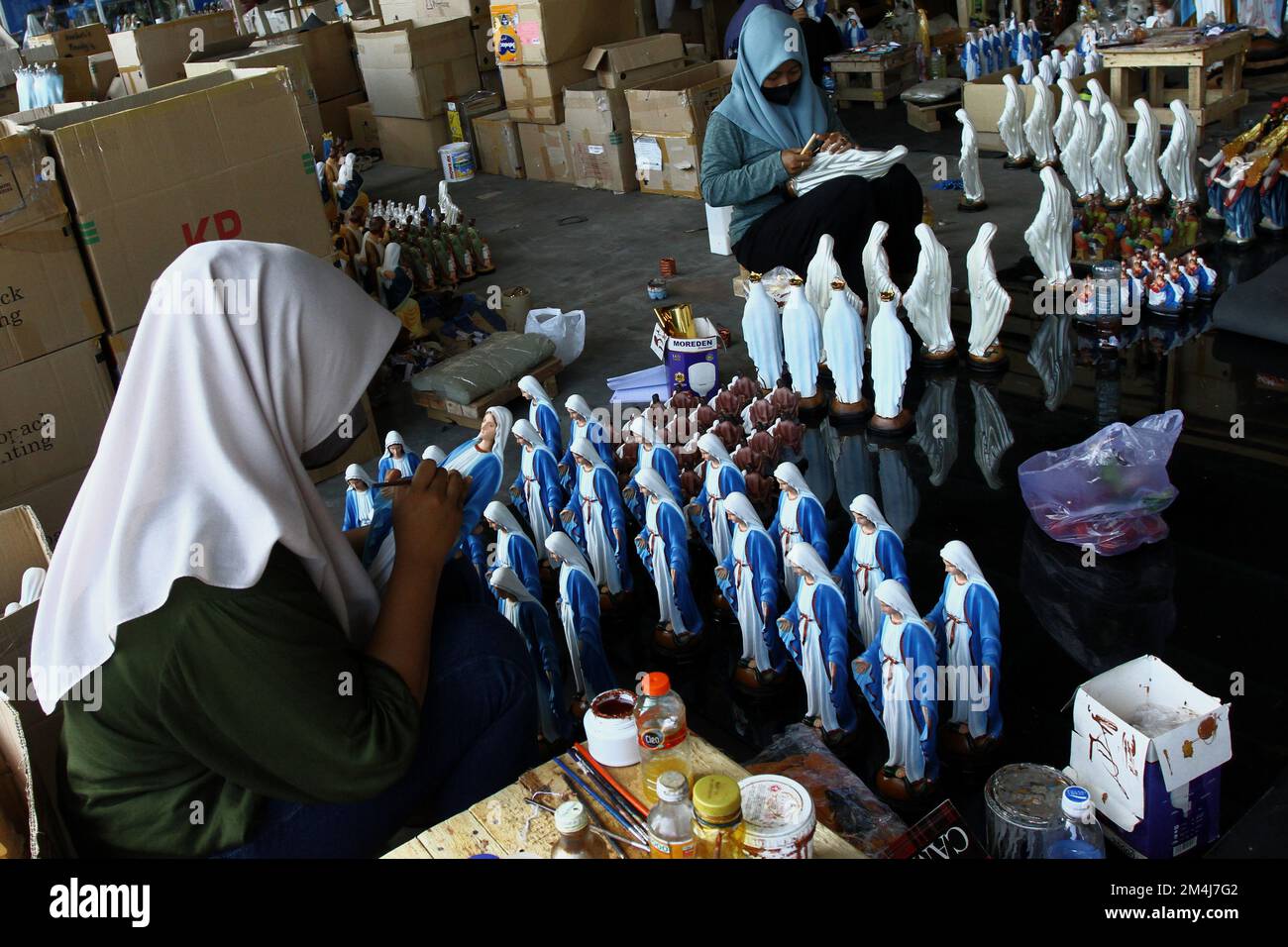 Artisans make final touches on spiritual sculptures in Bantul, Special ...