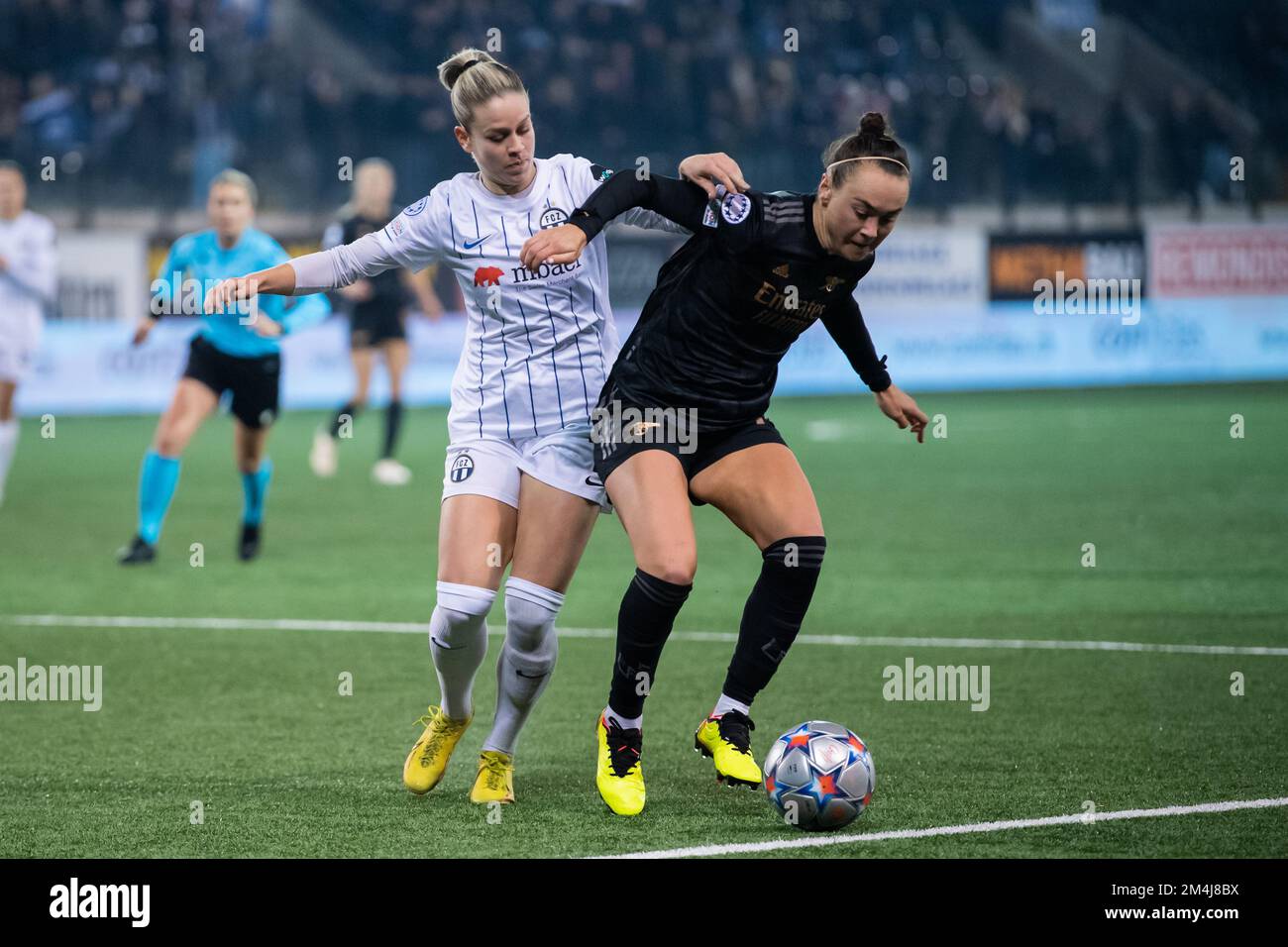 21.12.2022, Schaffhausen, Wefox Arena, Women's Champions League: Zurich ...