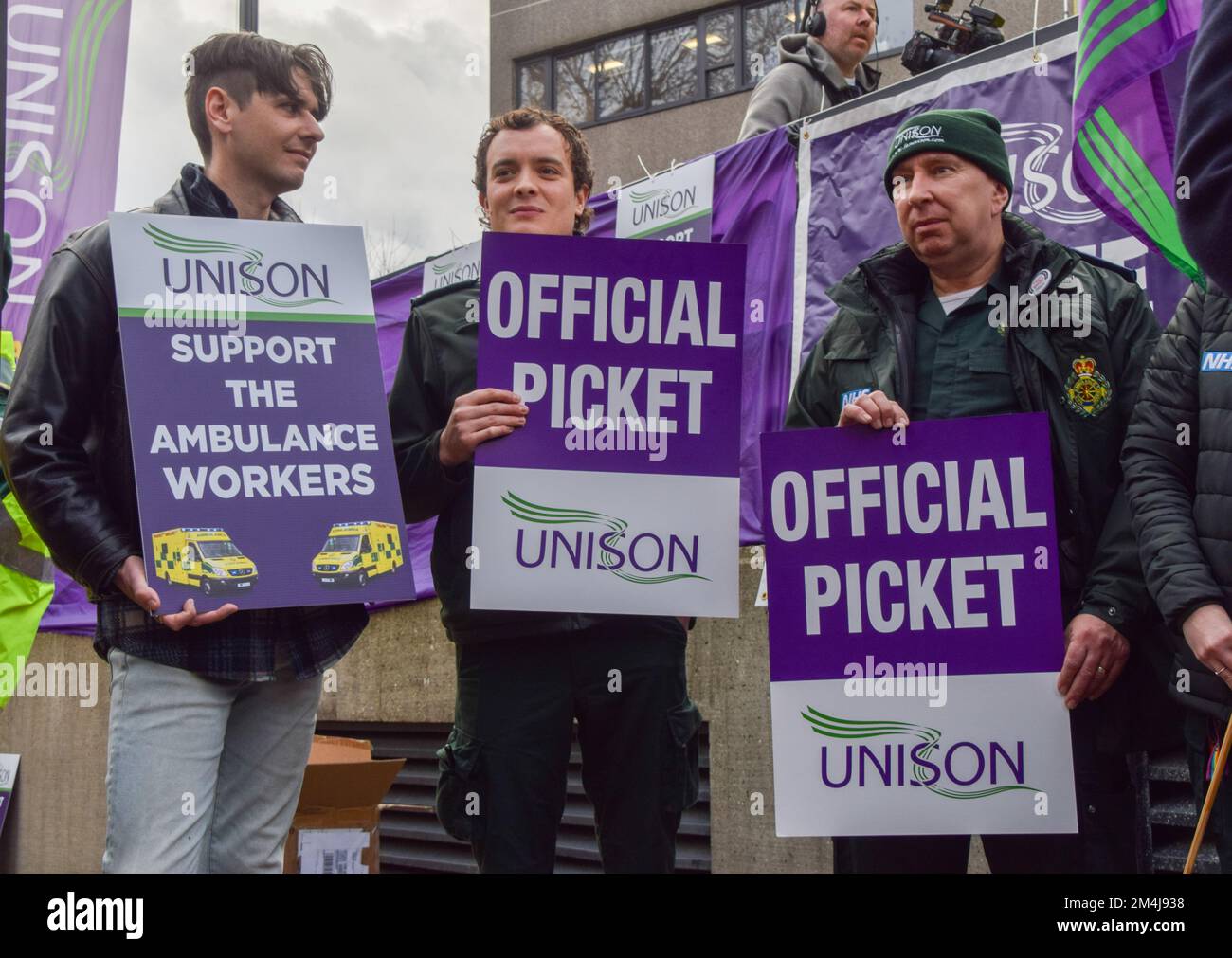 London, UK - 21 Dec 2022, Ambulance workers hold 'Official picket ...