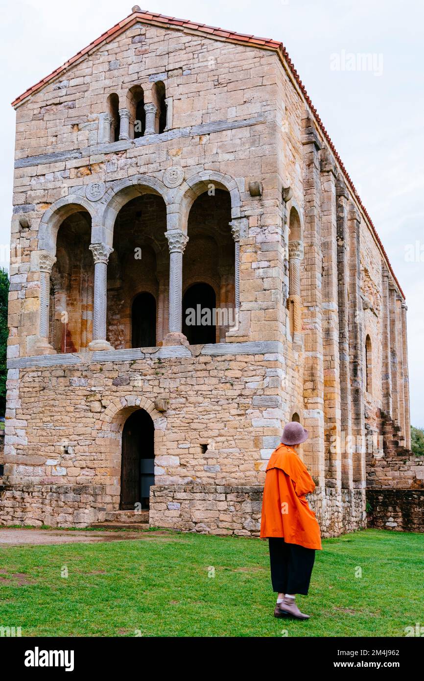 Church of St Mary at Mount Naranco - Iglesia de Santa María del Naranco ...