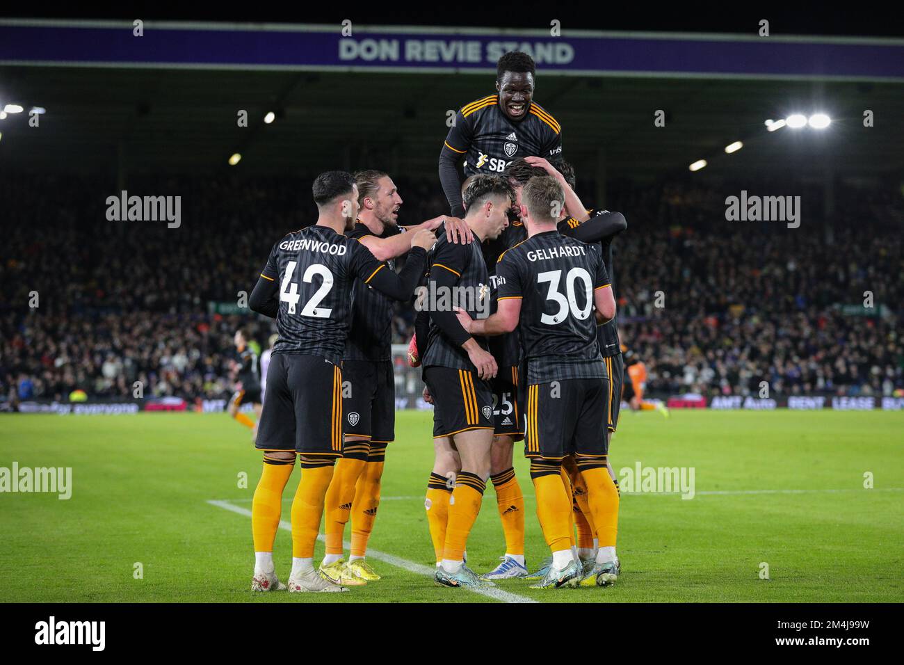 Robin Koch #5 of Leeds United celebrates his goal with his team mates ...