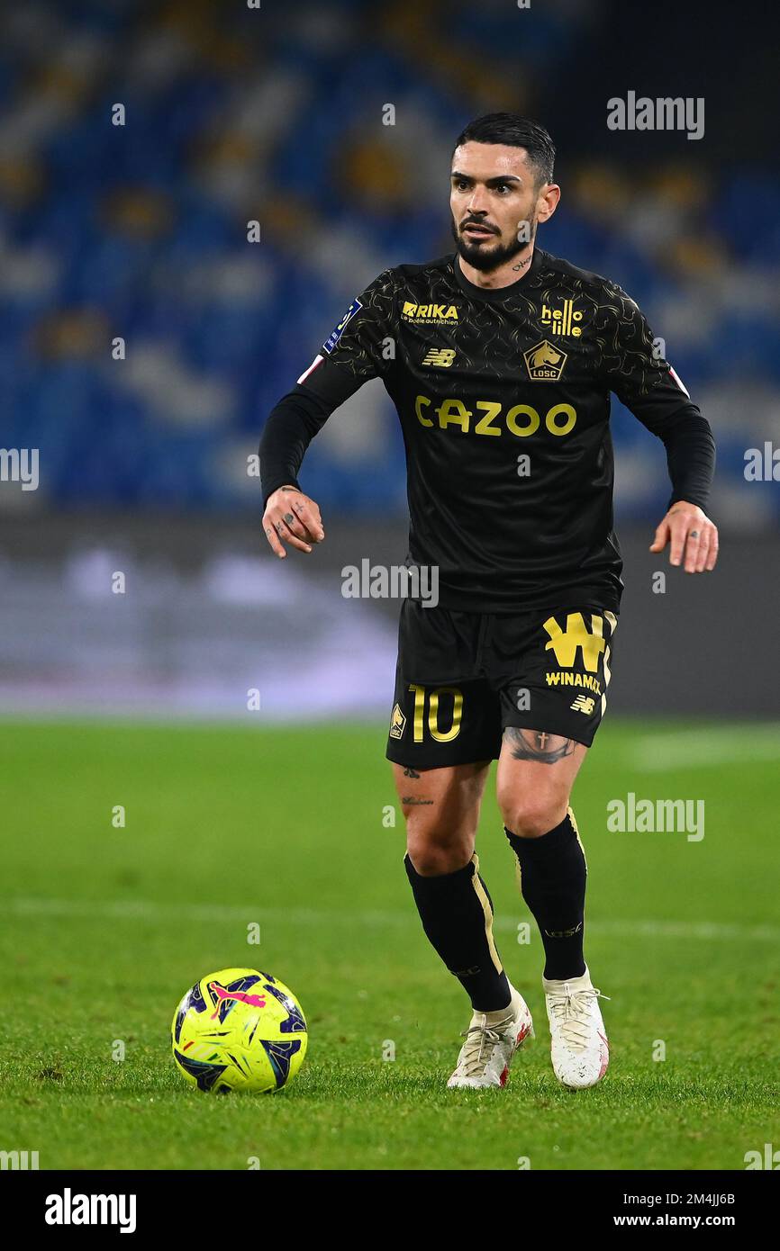 NAPLES, ITALY - DECEMBER 21: Remy Cabella of Lille in action during the ...