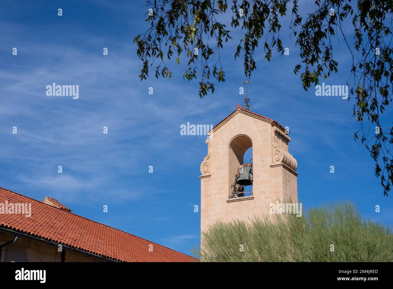 Trinity episcopal cathedral church hi-res stock photography and images ...