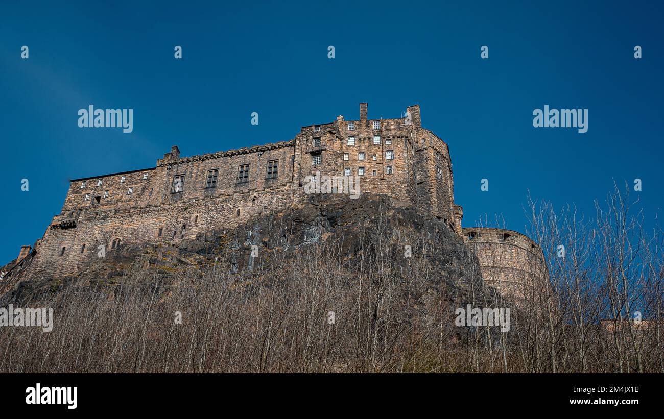 Stunning view of Edinburgh Castle, also known as Eiden's burgh, in ...