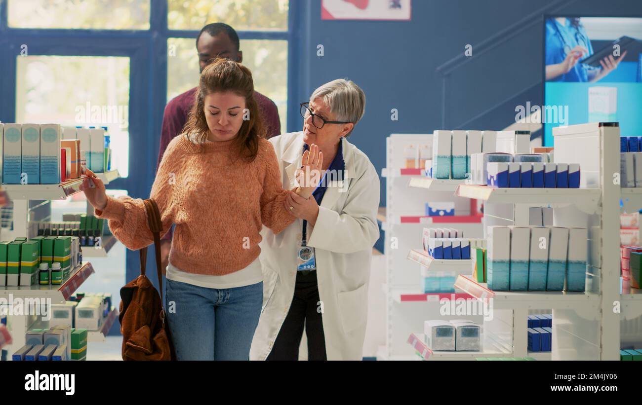 Falling off shelves hi-res stock photography and images - Alamy
