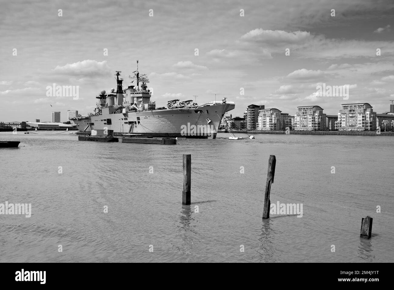 Invincible class light aircraft carrier Black and White Stock Photos ...