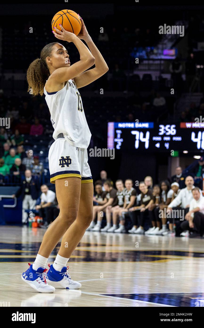 South Bend, Indiana, USA. 21st Dec, 2022. Notre Dame forward Natalija ...