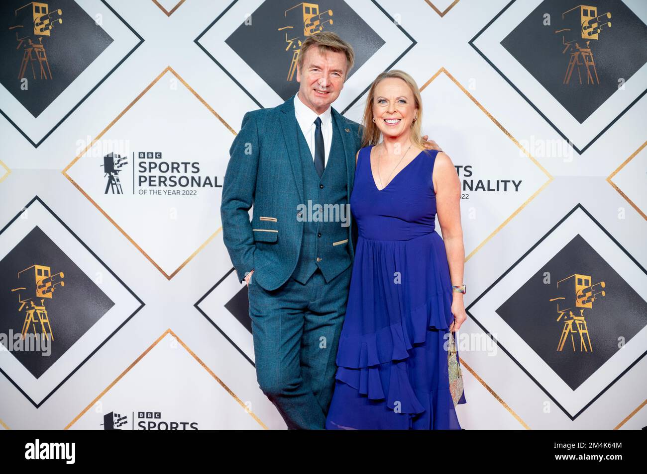 Manchester, UK. 21st December 2022. Jane Torvill and Christopher Dean ...