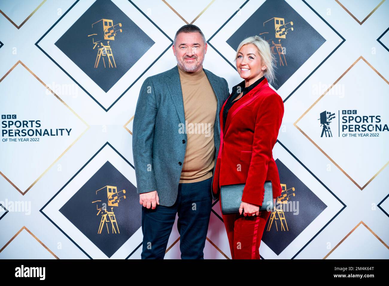 Manchester, UK. 21st December 2022. Stephen Hendry arrives on the red ...