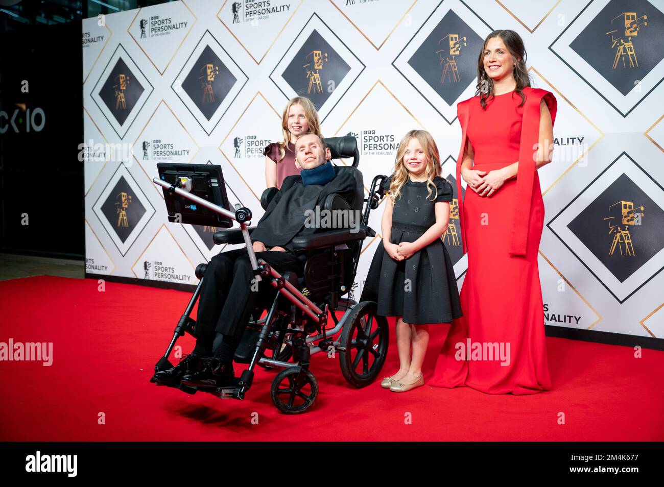 Manchester, UK. 21st December 2022. Rob Burrows and family arrive on ...