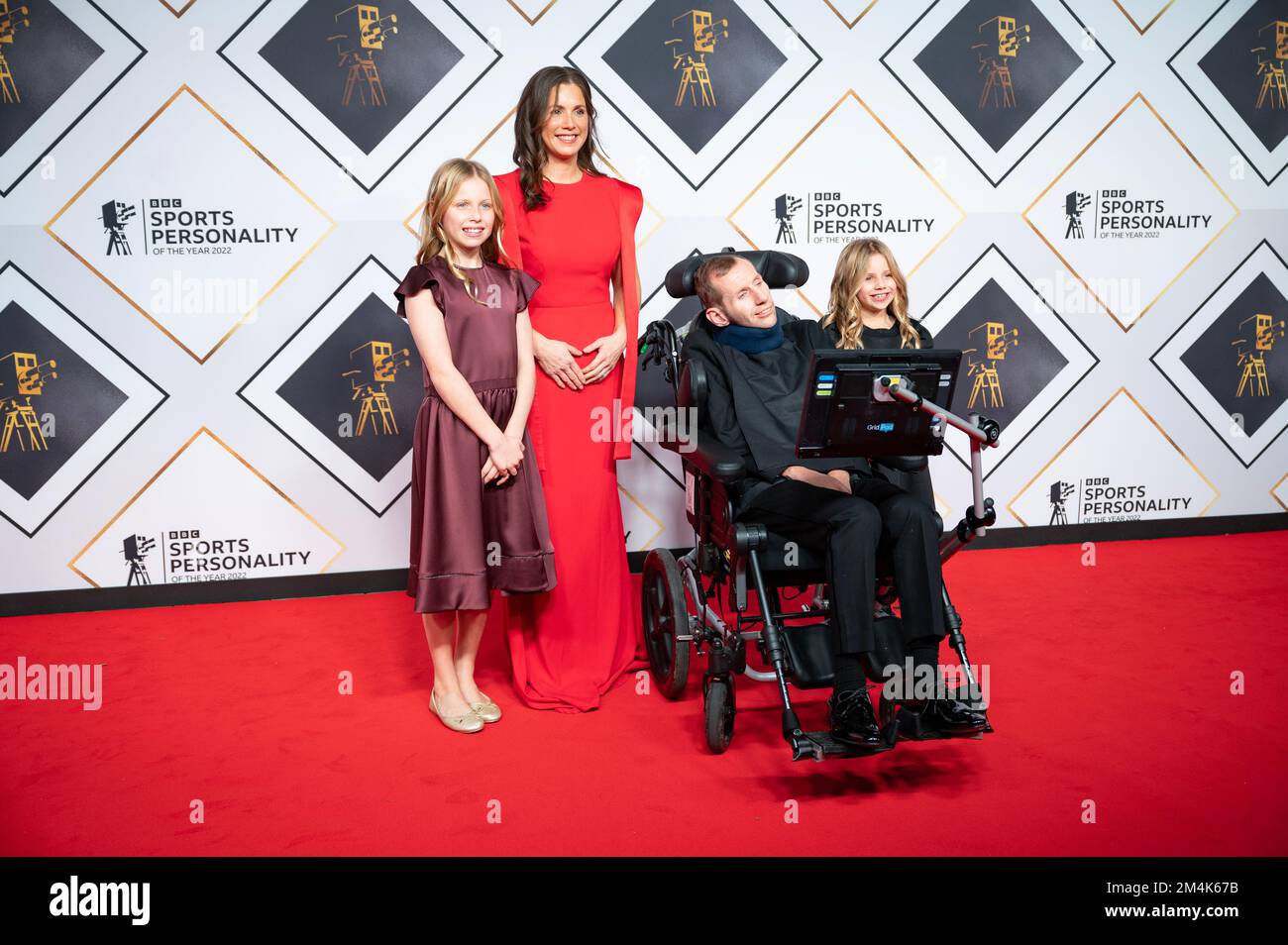 Manchester, UK. 21st December 2022. Rob Burrows and family arrive on ...