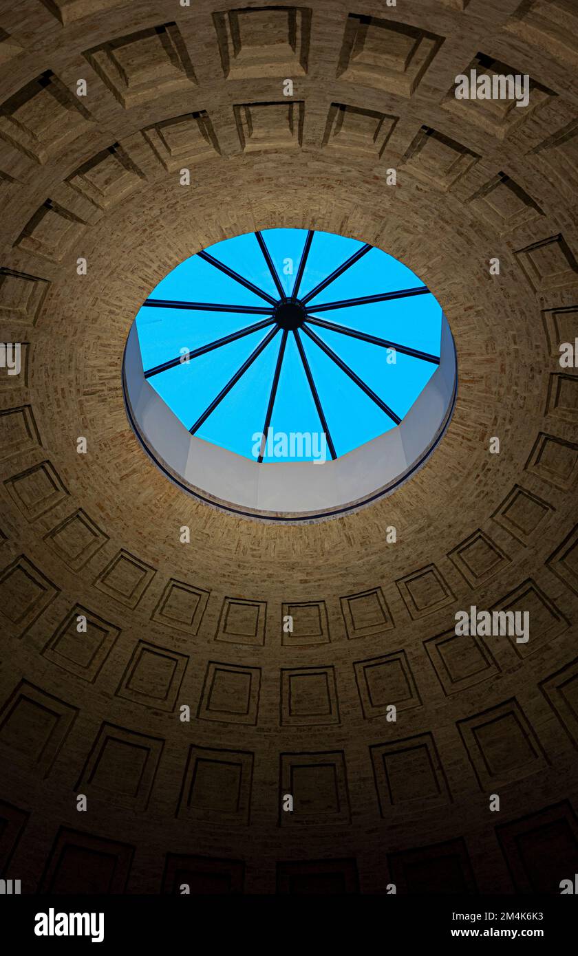A beautiful low angle of a Glyptothek building dome in Munich- perfect ...