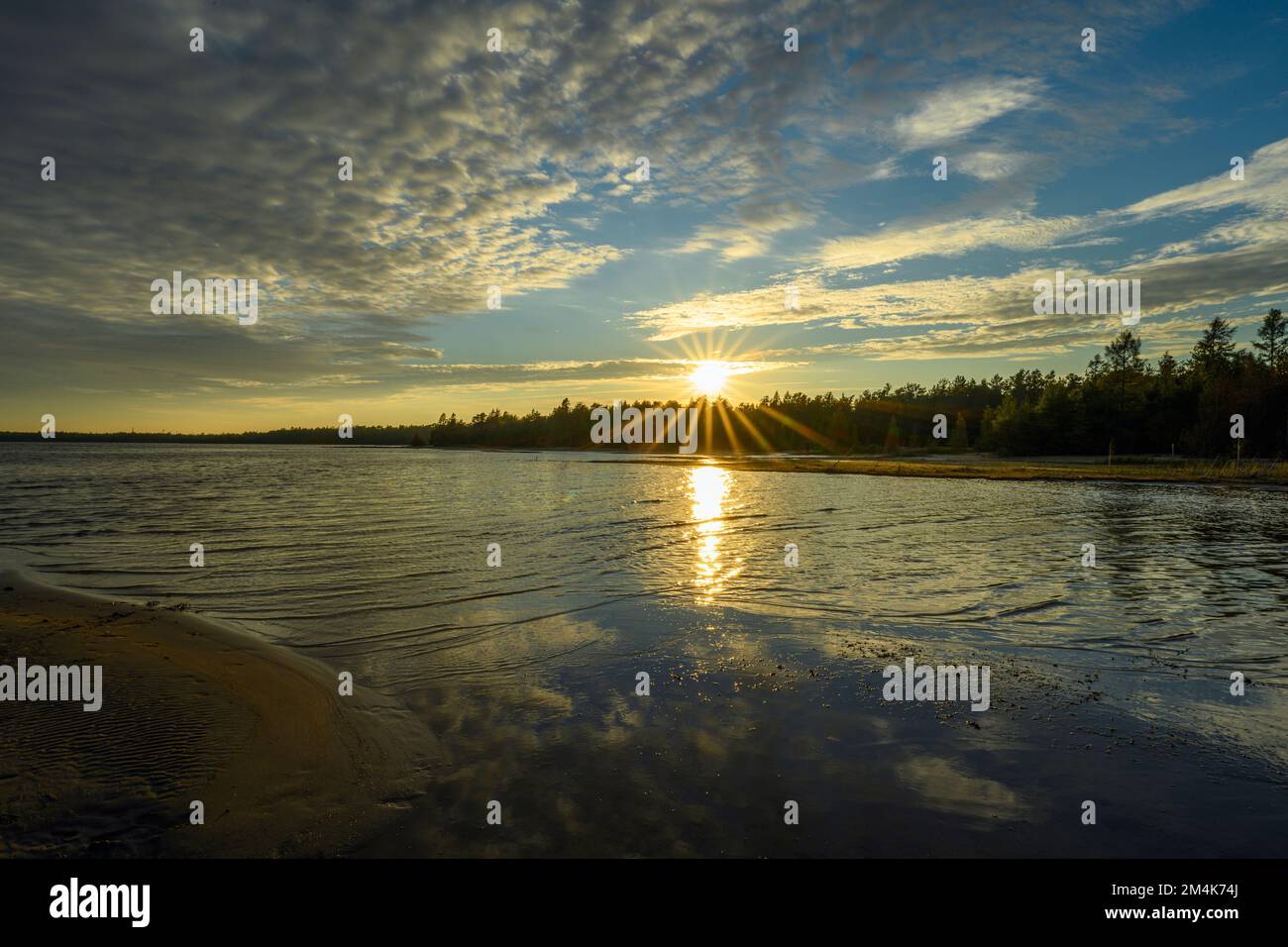 Sunset skies over the Singing Sands at Dorcas Bay, Bruce Peninsula ...