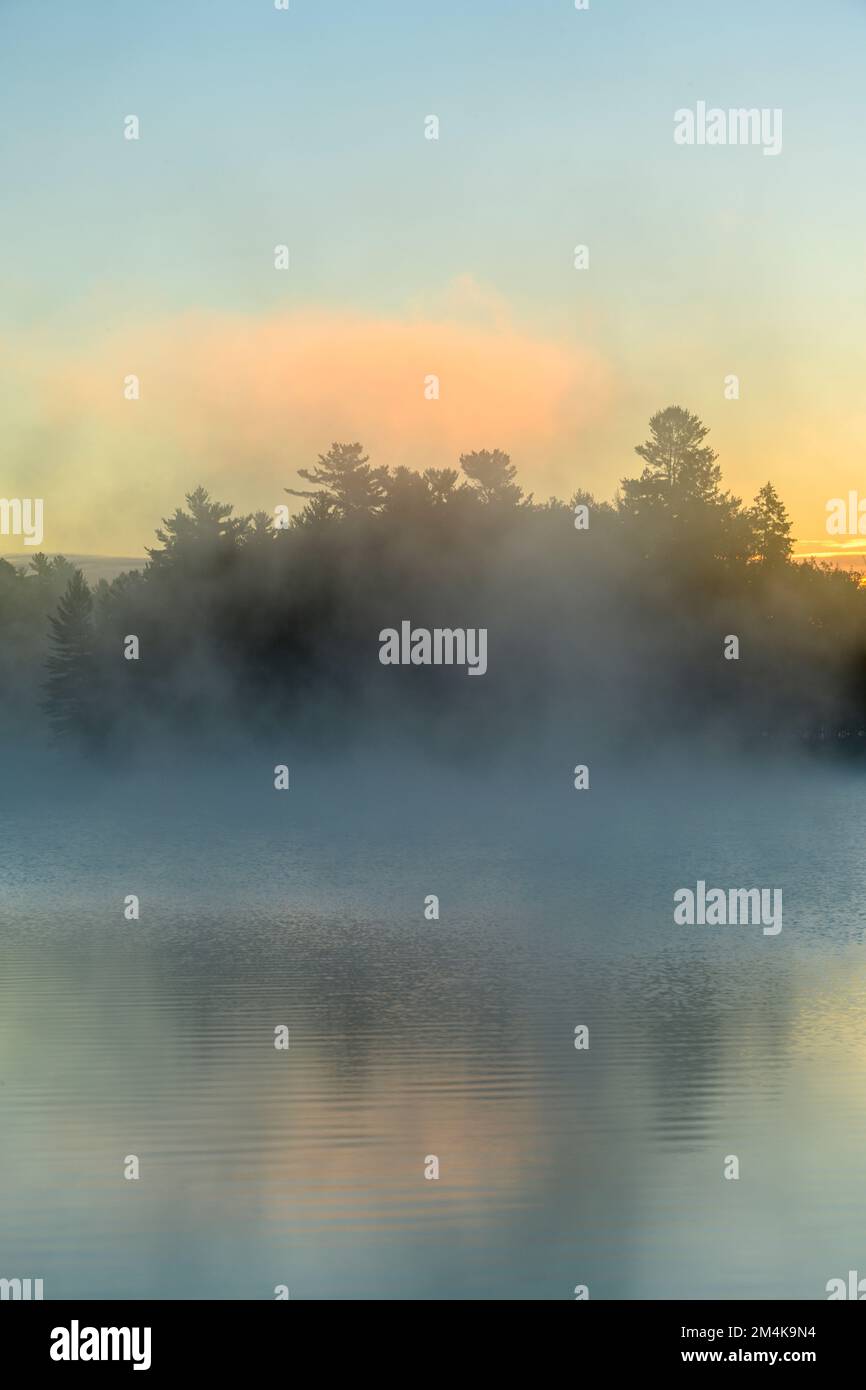 Sunrise at George Lake, Killarney Provincial Park, Ontario, Canada ...