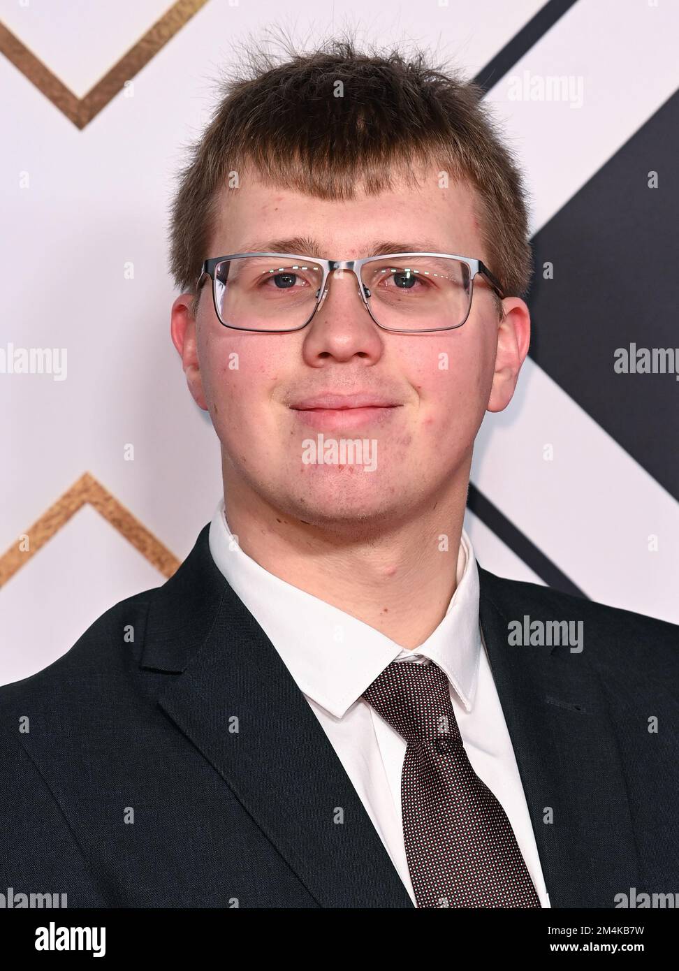 December 21st, 2022, London, UK. Jamie Harris poses on the red carpet ...
