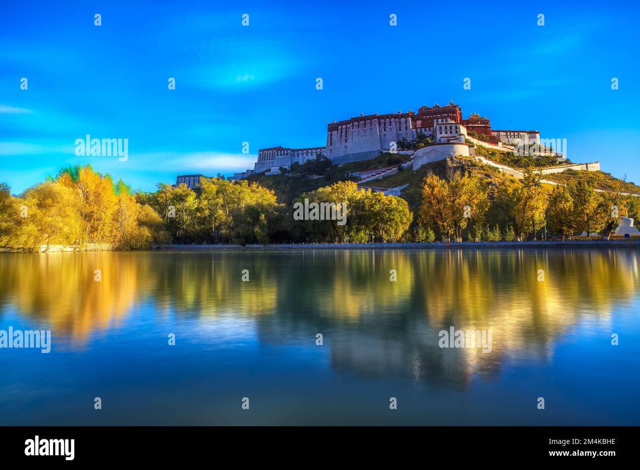 (FILE) The ancient palace complex: Potala Palace, Lhasa, Tibet, China ...